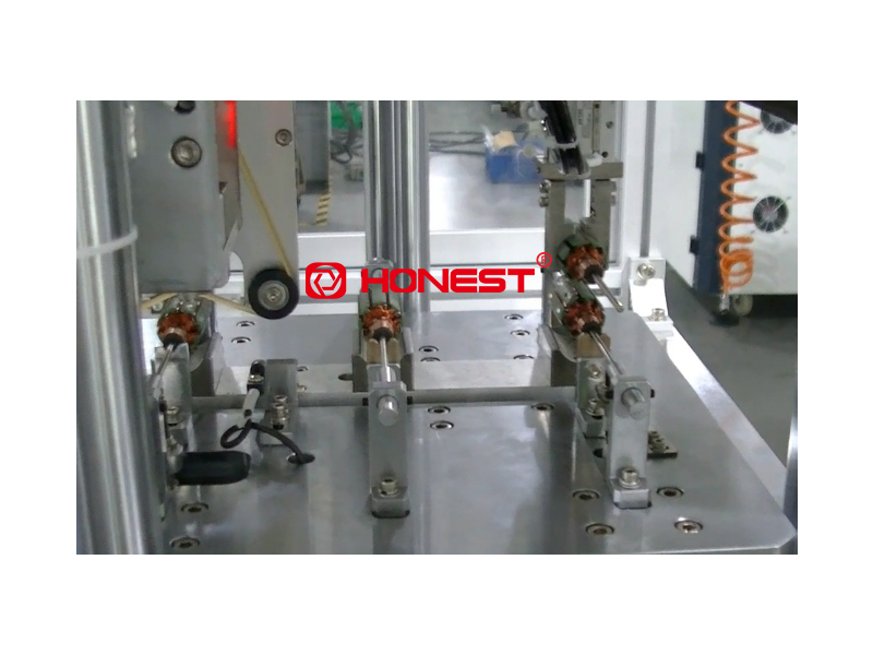Motor Rotor Bending Core Correction Machine